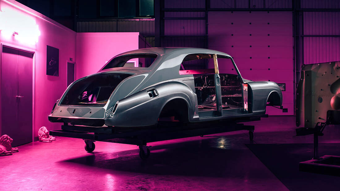 Lunaz-Design rüstet Oldtimer um: Edle Elektriker aus Silverstone | AUTO ...