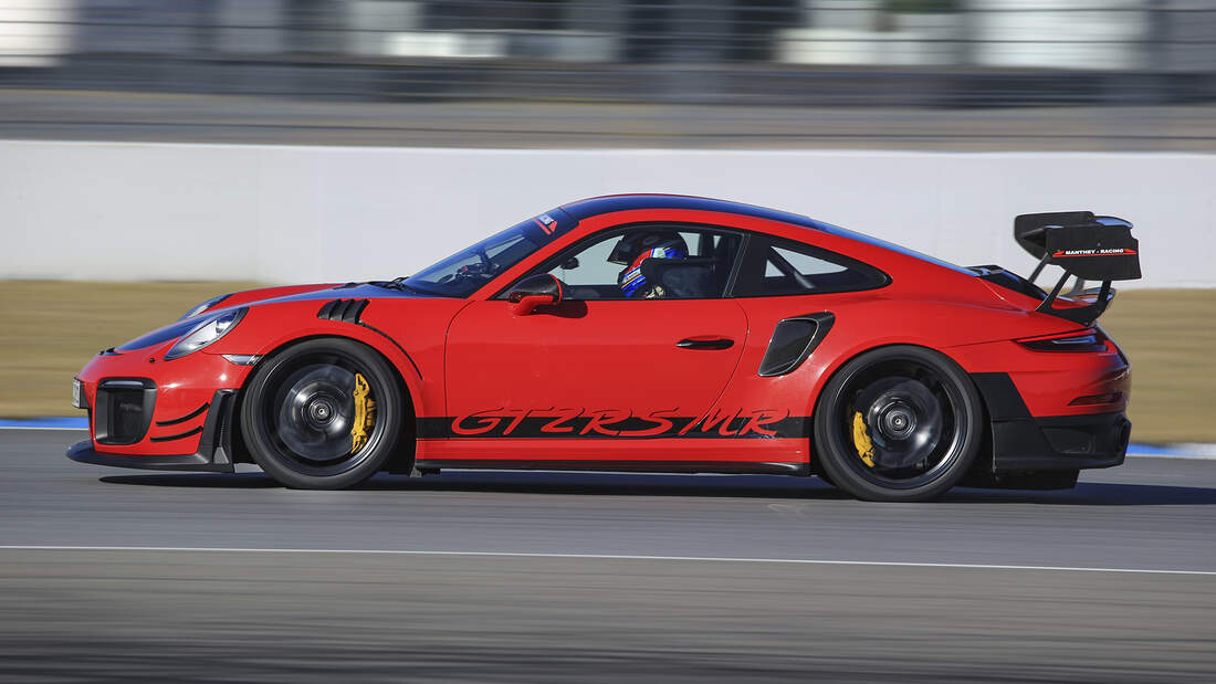 Manthey-Porsche 911 GT2 RS MR im Test | AUTO MOTOR UND SPORT
