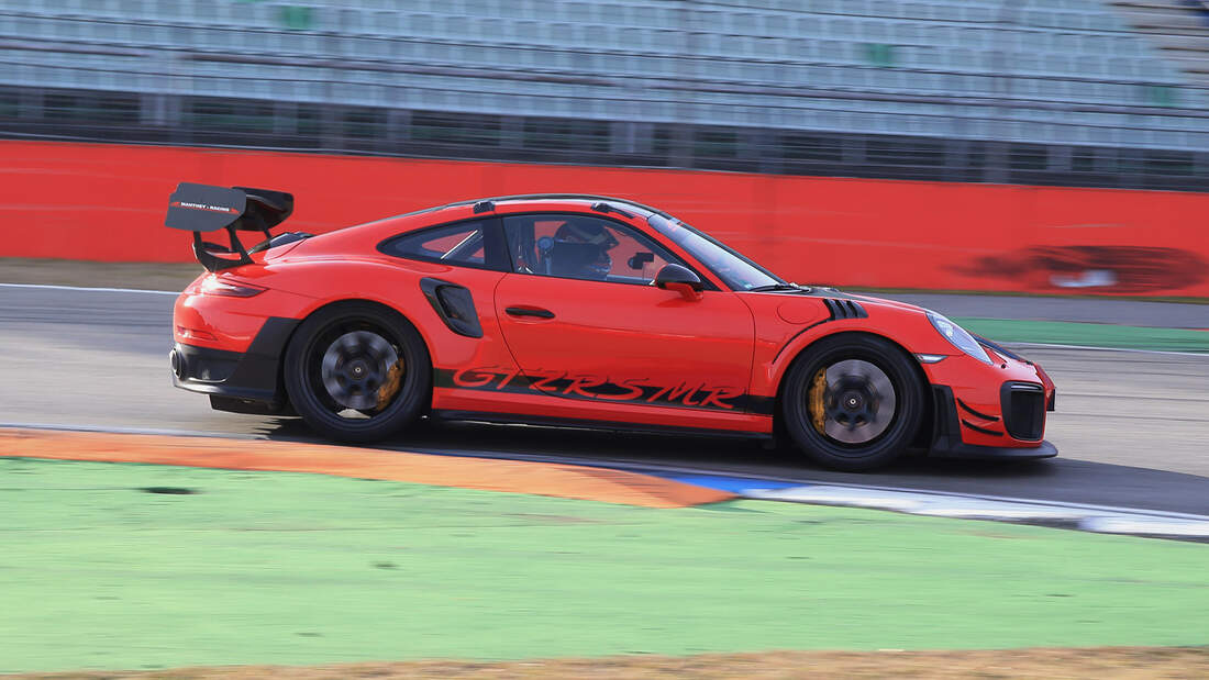 Manthey-Porsche 911 GT2 RS MR im Test | AUTO MOTOR UND SPORT