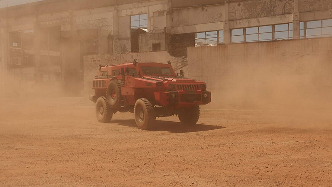 Marauder 4x4/6x6: Monster-SUV für den Straßenkampf - auto motor und sport