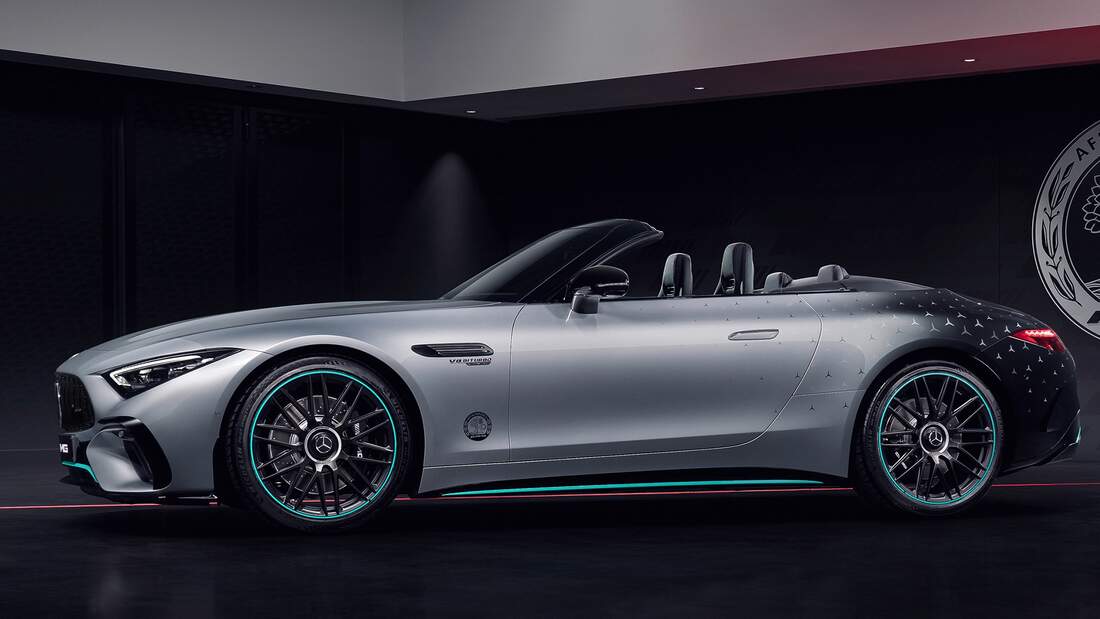 AMG SL 63 in F1-Petronas-Lackierung | AUTO MOTOR UND SPORT