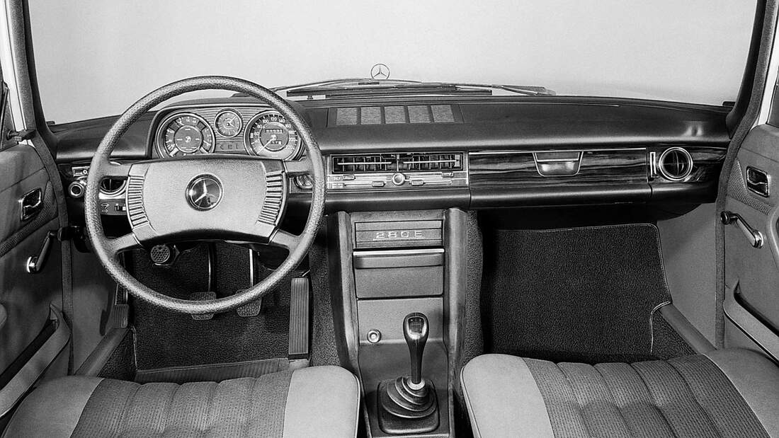 Auto-Legende Mercedes Strich-Acht W114/115 (/8, 1968-1976) | AUTO MOTOR ...