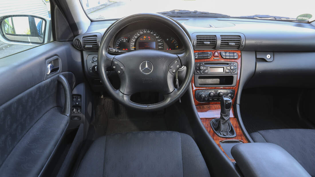 Mercedes C 180 K im Fahrbericht | AUTO MOTOR UND SPORT