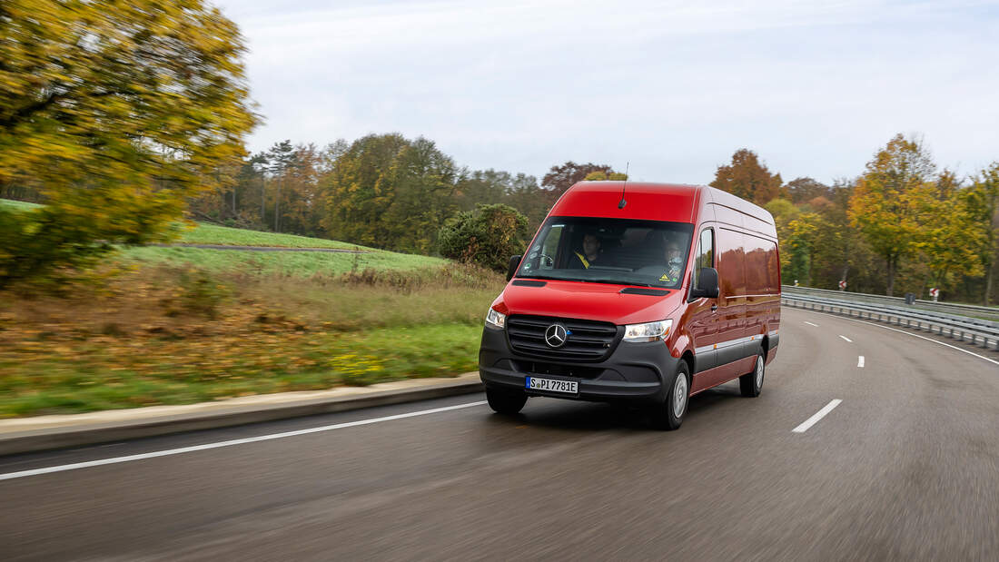 Neuer Mercedes E-Sprinter sparsam im Realbetrieb | AUTO MOTOR UND SPORT