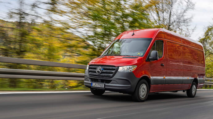 Mercedes Sprinter Alle Generationen, neue Modelle, Tests & Fahrberichte ...