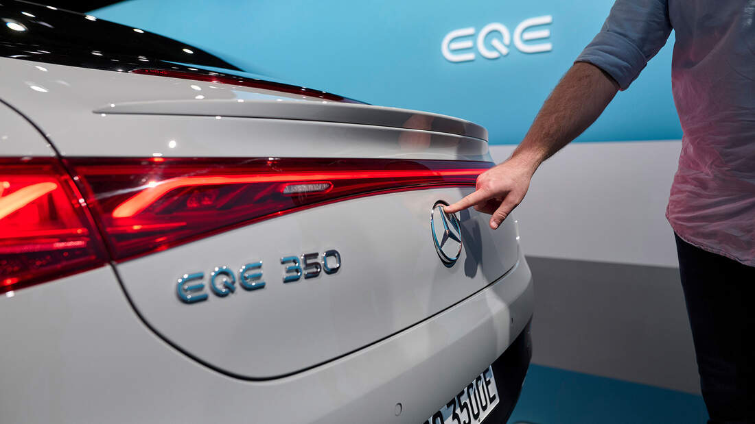 Mercedes EQE (2021): Elektro-E-Klasse kommt 660 km weit | AUTO MOTOR ...