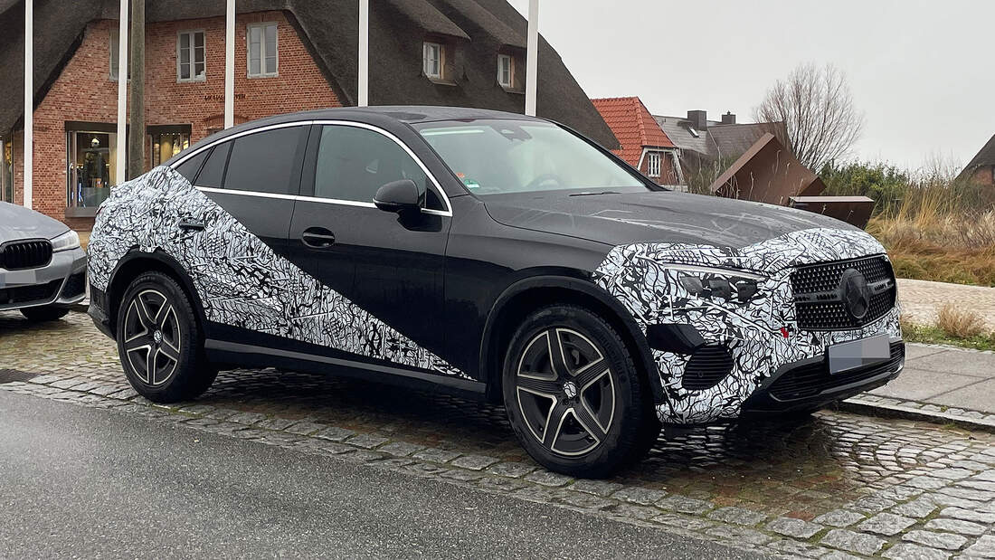 Erste Mitfahrt: Neues Mercedes GLC Coupé (C 254) | AUTO MOTOR UND SPORT