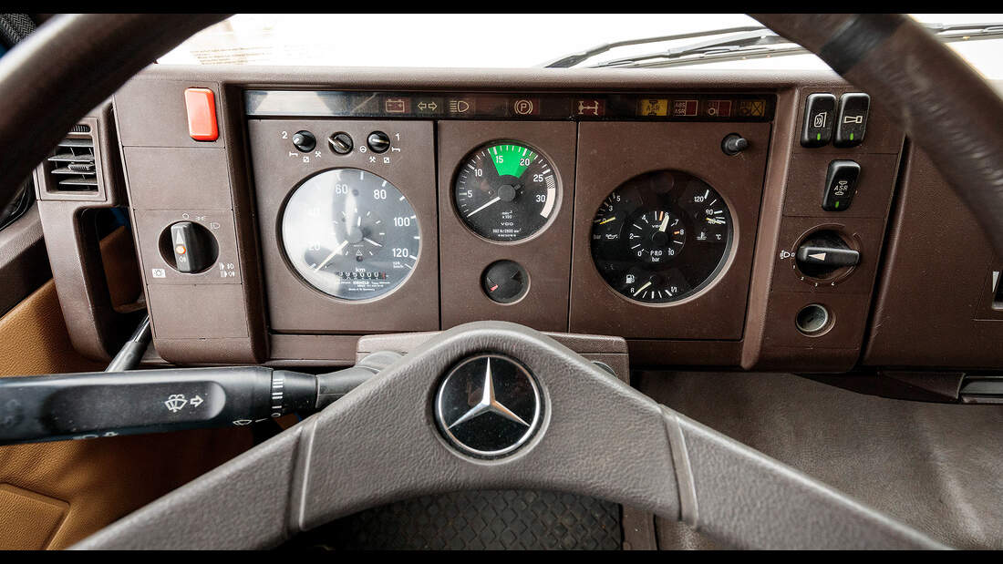 Vom Kutschbock zur Hightech-Zentrale: Truckers neue Heimat | AUTO MOTOR ...