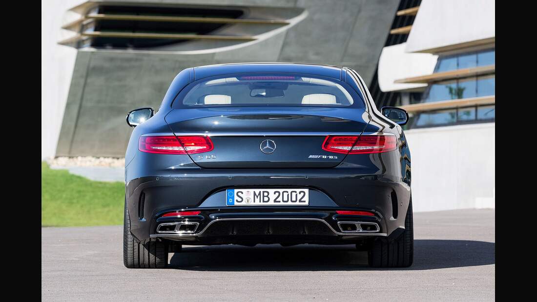 Mercedes S 65 AMG Coupé : Luxus-Coupé mit V12-Biturbo-Power - auto motor und sport