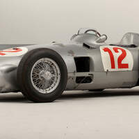 Lewis Hamiltons erster F1-Mercedes in Auktion | AUTO MOTOR UND SPORT