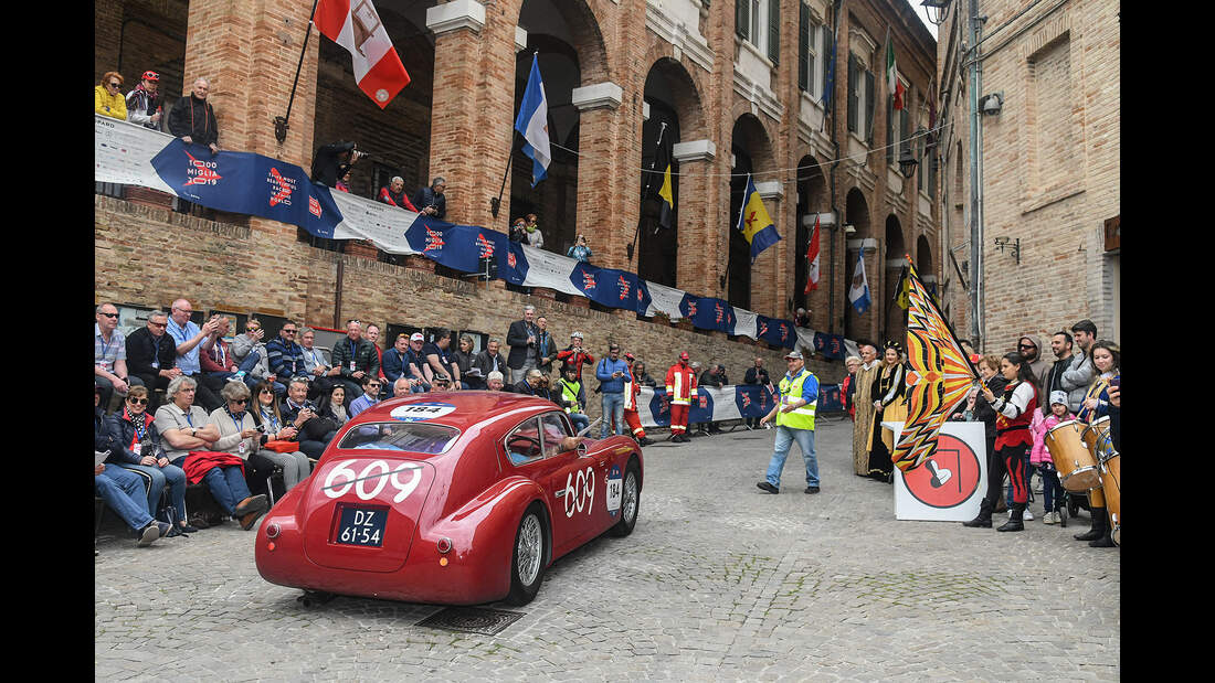 Mille-Miglia-Teilnahme (2019): 10.000 Euro – ist es das wert? | AUTO ...