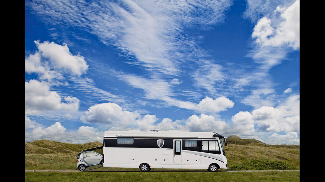 Morelo Palace 90 M Luxus-Wohnmobil:Zwei Zimmer, Küche, Bad, Räder ...