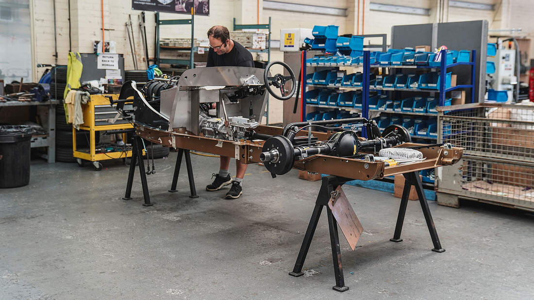 Morgan Plus 4 70th Edition: Letzter Roadster mit Stahl-Chassis | AUTO ...