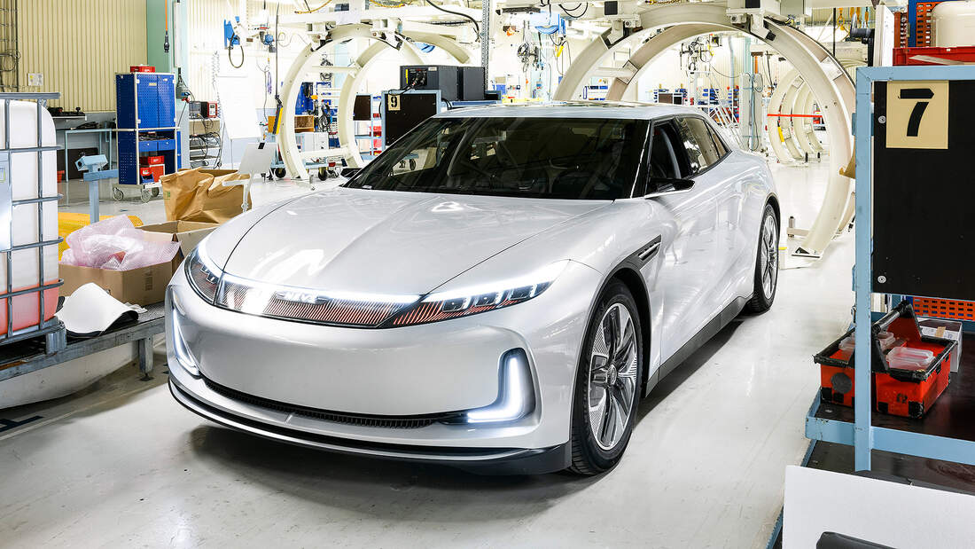 NEVS Emily GT E-Limousine: Prototyp eines Elektro-Saab | AUTO MOTOR UND SPORT