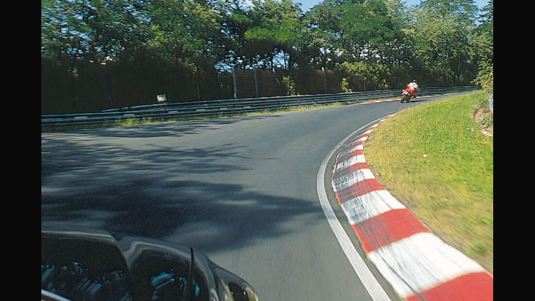 Nordschleife Tutorial: 10 Tipps für Rennstrecken-Anfänger - auto motor ...