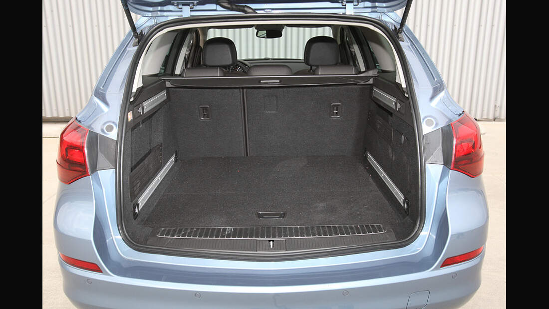 Opel Astra Kombi Kofferraum