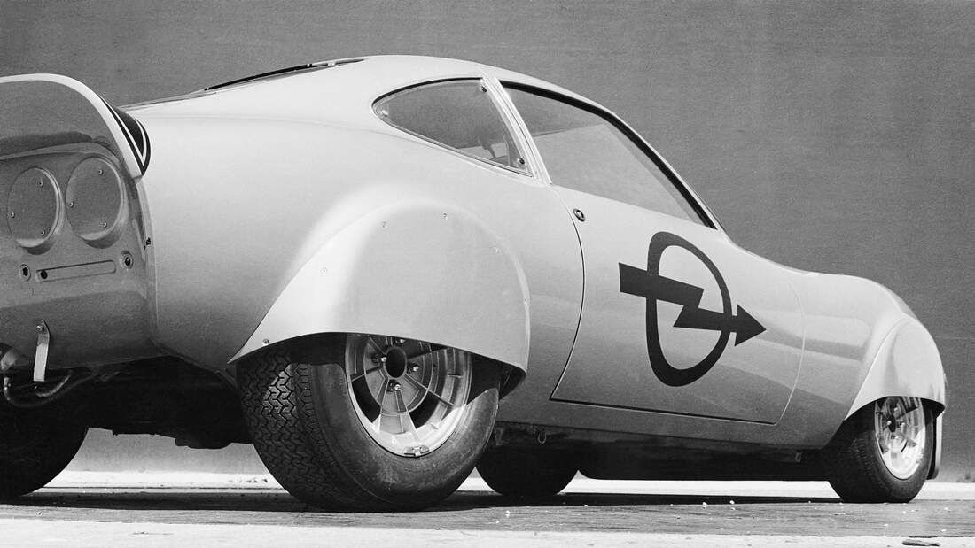 Opel Manta-e (2025): Elektro-Sportler kommt wirklich | AUTO MOTOR UND SPORT