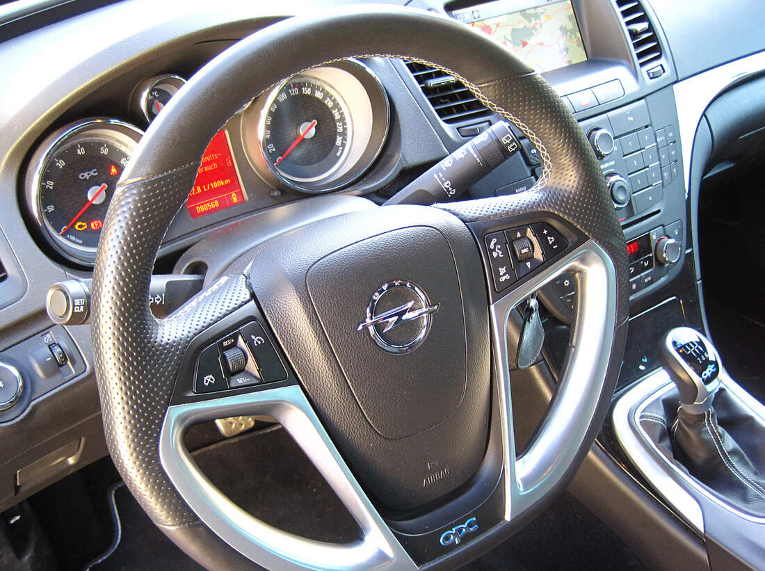 Opel Insignia Lenkrad