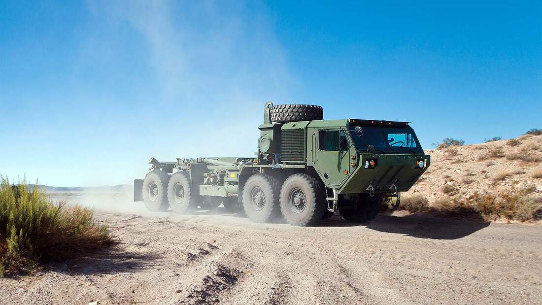 Oshkosh Militär-Trucks: Die Giganten der US-Army - auto motor und sport