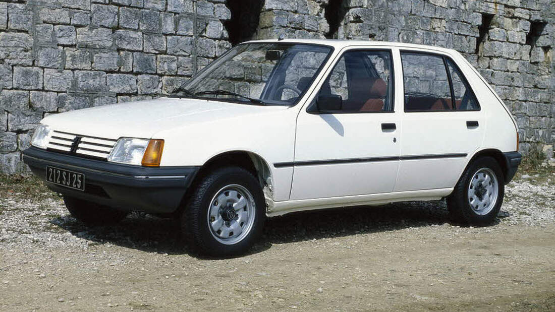 Peugeot 205 aktuelle Tests & Fahrberichte - AUTO MOTOR UND SPORT