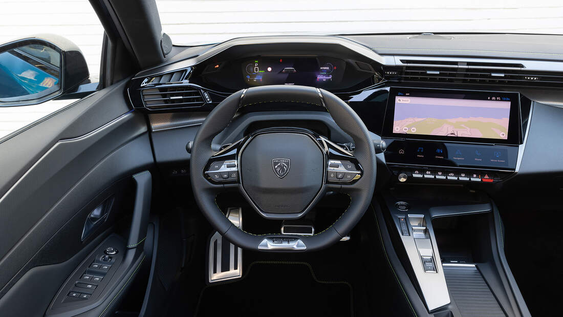 Peugeot 408 Plug-in-Hybrid im Fahrbericht | AUTO MOTOR UND SPORT