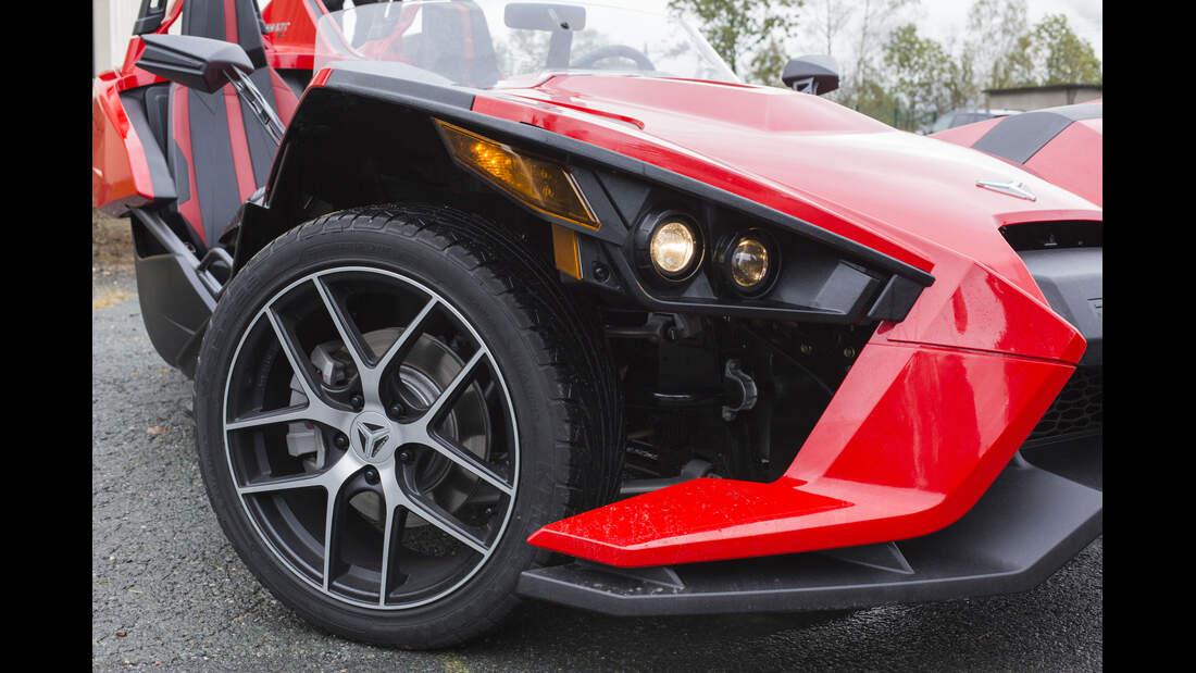 Fahrbericht Polaris Slingshot SL: Offenes Dreirad ohne Helmpflicht ...