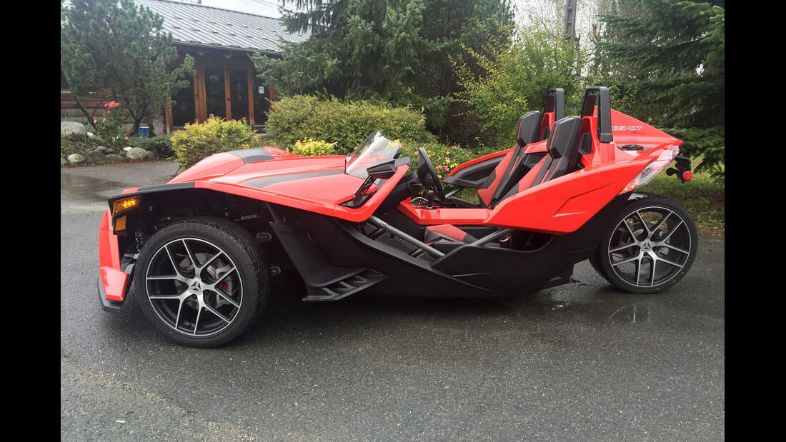 Fahrbericht Polaris Slingshot SL: Offenes Dreirad ohne Helmpflicht ...