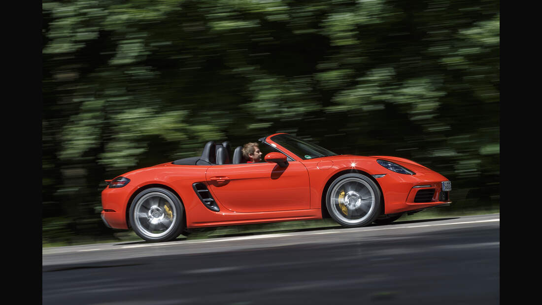 Audi TT RS, Mercedes-AMG SLC 43, Porsche 718 Boxster S im Test - auto ...