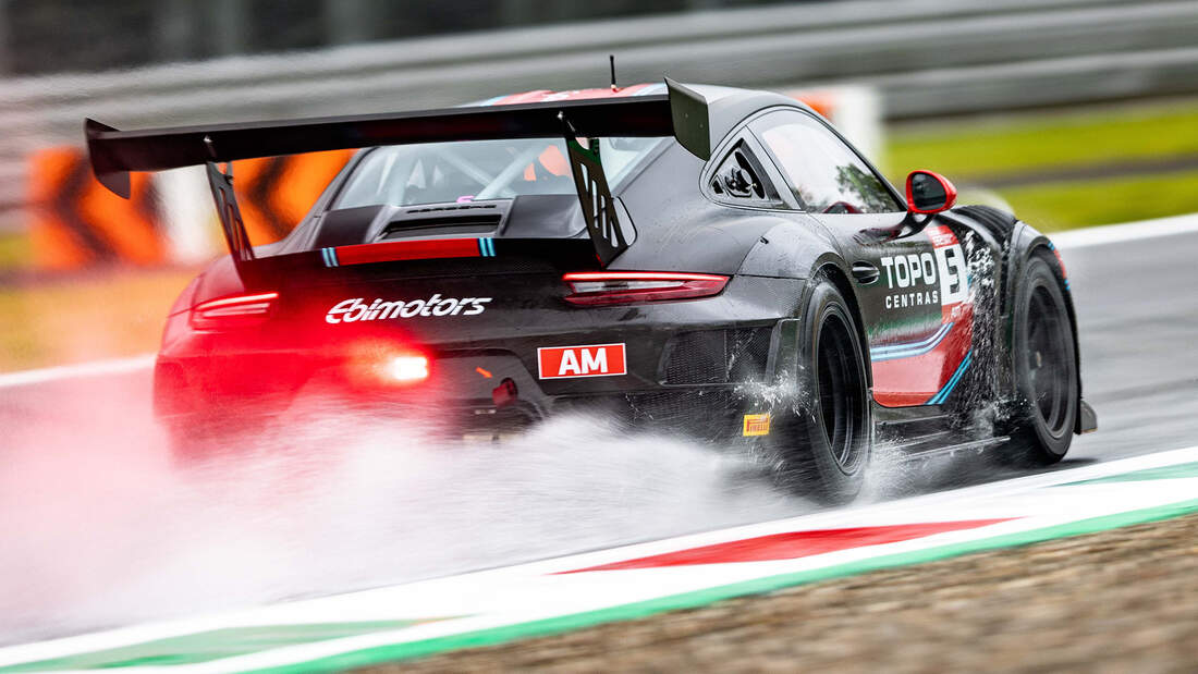 Evo-Kit Porsche 911 GT2 RS Clubsport (Rennwagen) | AUTO MOTOR UND SPORT