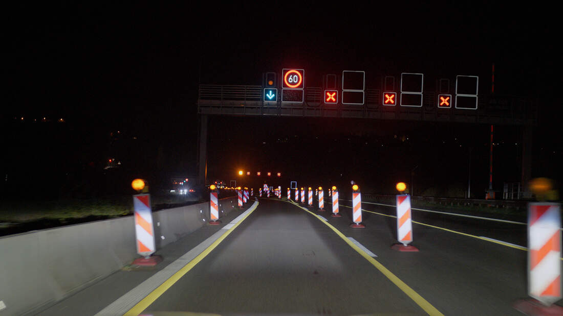 Matrix-LED-HD-Scheinwerfer: Porsche biegt Licht | AUTO MOTOR UND SPORT