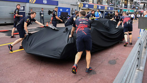 Red-Bull-Übergewicht: Crashtest zum Abspecken | AUTO MOTOR UND SPORT