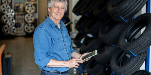 Reifen-Kauf im Netz: Online-Reifenshops im Test | AUTO MOTOR UND SPORT