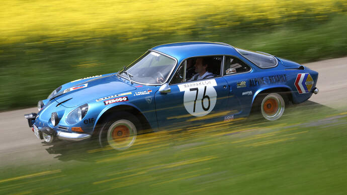 Renault Alpine Alle Generationen, neue Modelle, Tests & Fahrberichte ...