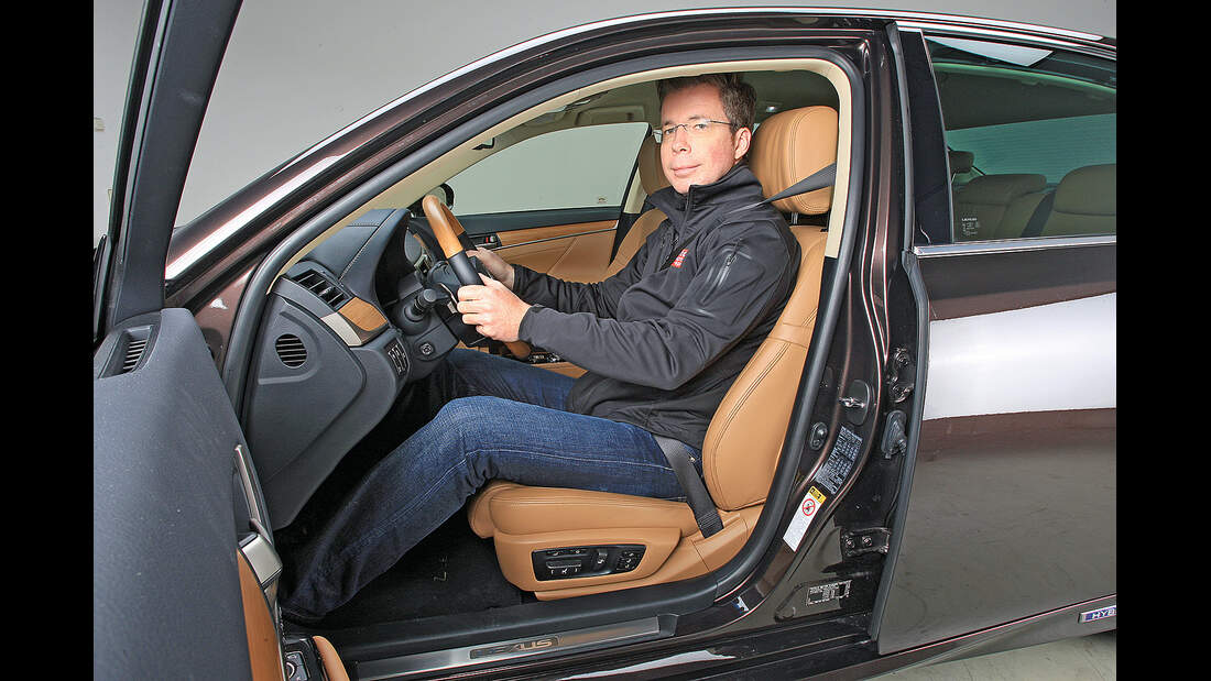 12 Autositze im Test: Wer hat die besten Sitze? | AUTO MOTOR UND SPORT