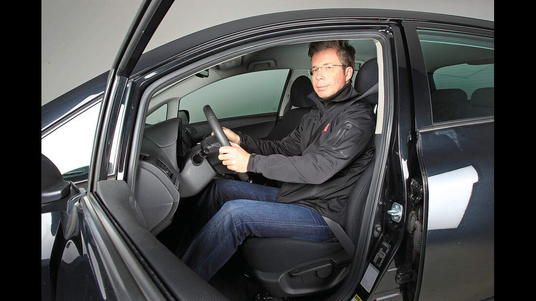 12 Autositze im Test: Wer hat die besten Sitze? | AUTO MOTOR UND SPORT