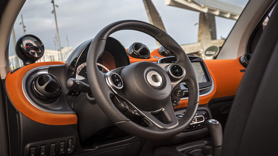 Smart Fortwo im Fahrbericht: Ruckelfrei und Fahrspaß dabei - auto motor ...