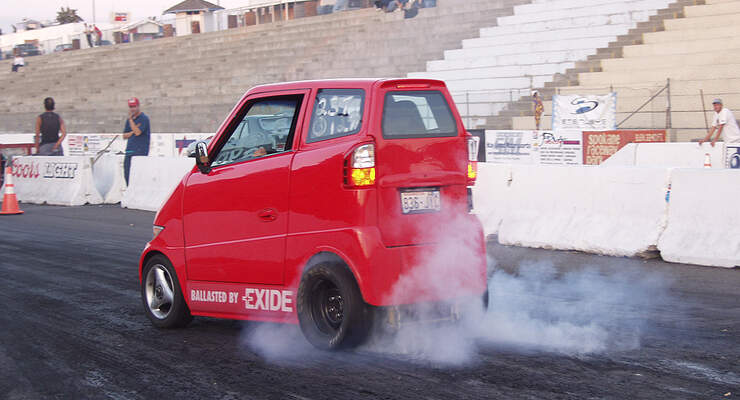 Tango T600: Schmalspur-Granate mit 600 kW - AUTO MOTOR UND SPORT