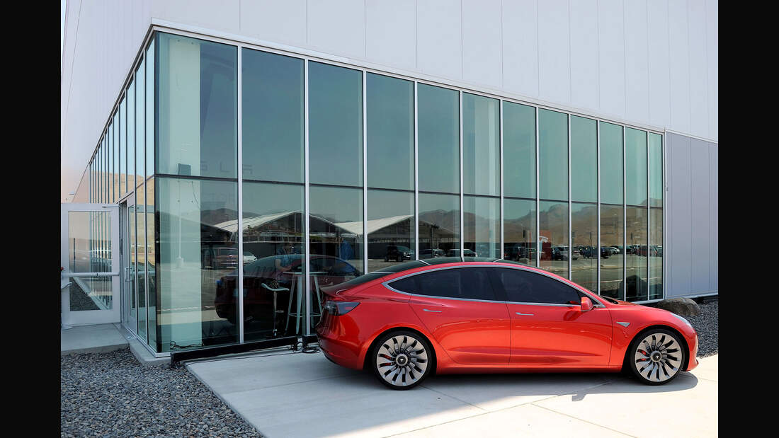 Tesla Model 3 (2019): Preis ab 43.390 Euro, Akku bis 560 km - auto ...