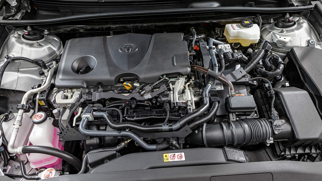 Toyota Camry Hybrid im Test - auto motor und sport