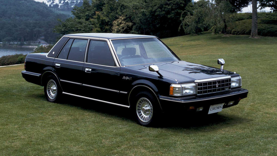 Toyota Crown (2022): 16. Generation als Crossover-Limousine | AUTO ...