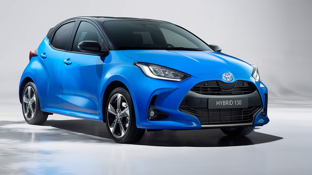 Toyota yaris phev store