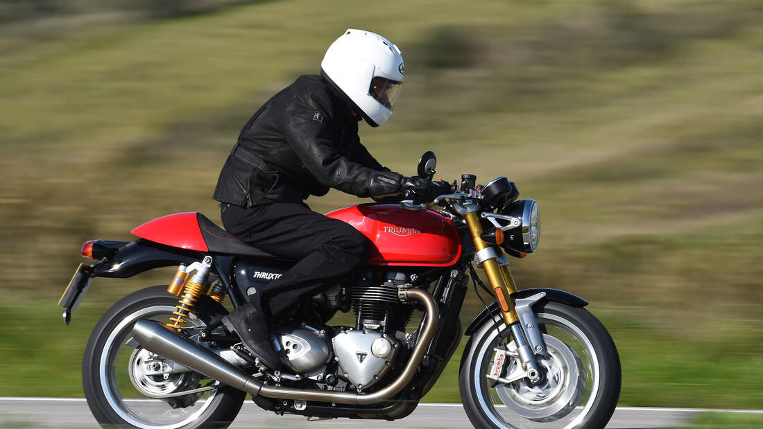 Triumph Thruxton 1200 R im Fahrbericht - auto motor und sport