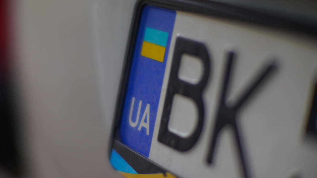 Ukrainische Autos in Deutschland: Dann zahlt die Versicherung | AUTO ...