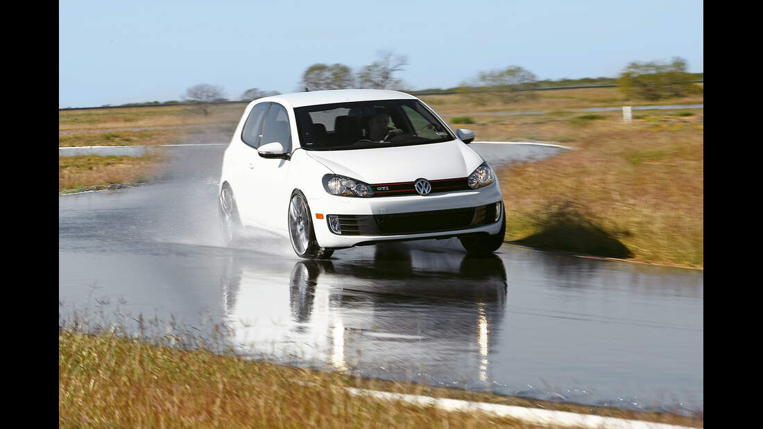 9 Sommerreifen (Größe 235/35 R19) im Test | AUTO MOTOR UND SPORT
