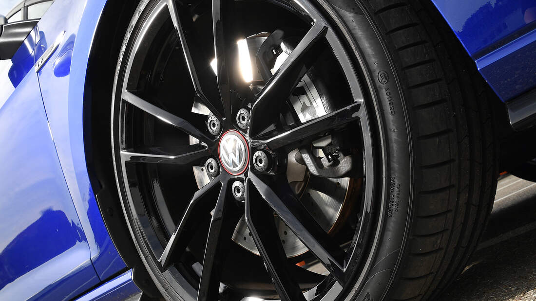 S3, RS3, Type R, Focus RS, M140i, M2, A45 AMG, Cupra R, Golf R im ...