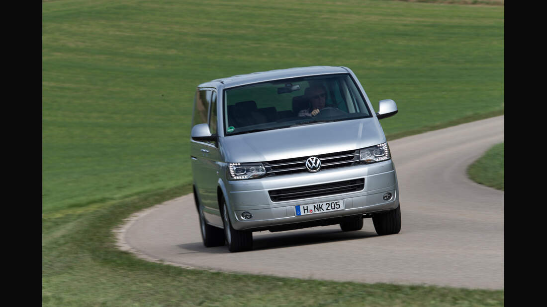 Ford Tourneo Custom, VW Multivan: Welcher ist der bessere Kauf? - auto ...