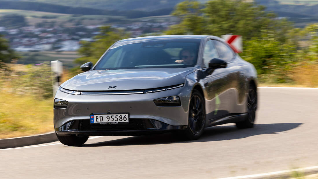 XPeng P7 High Performance im exklusiven Test | AUTO MOTOR UND SPORT