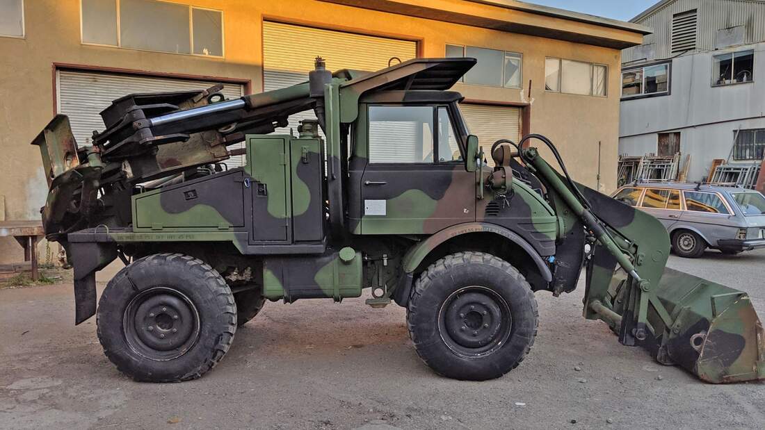 Freightliner Mercedes Unimog U419: Der universale Motorbagger | AUTO ...