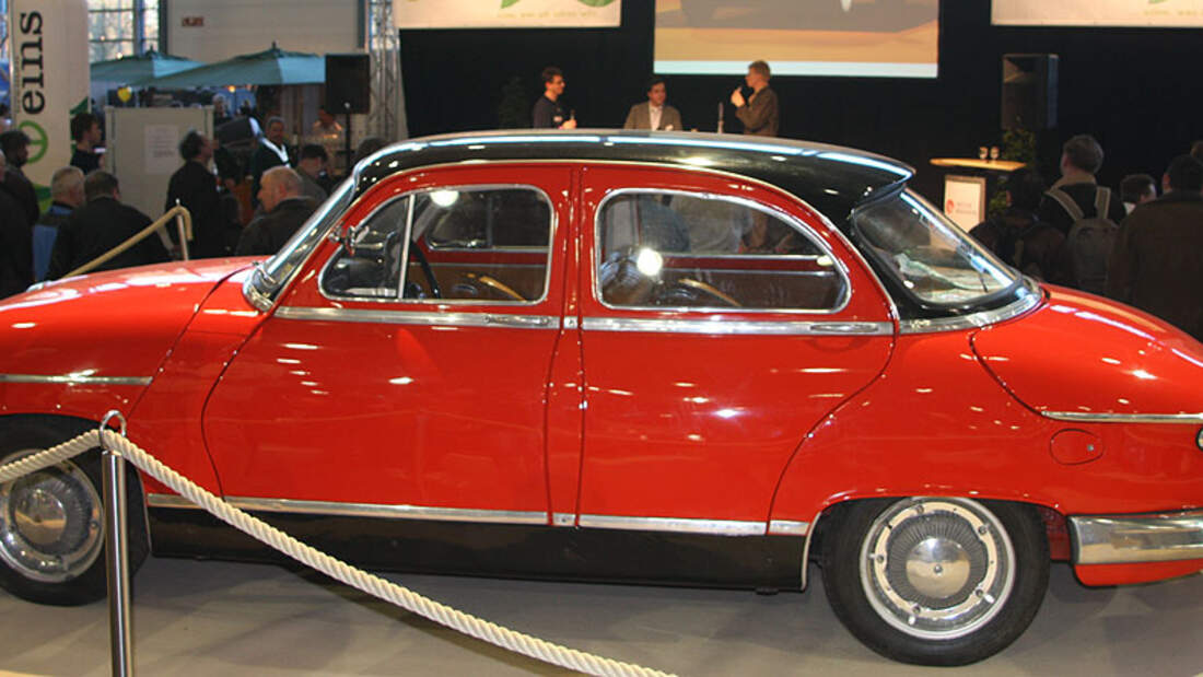 Panhard PL 17 aktuelle Videos - AUTO MOTOR UND SPORT