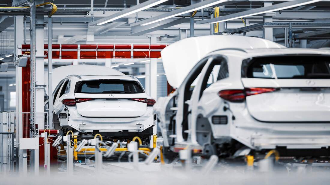Teilemangel ist zurück: Mercedes muss Produktion drosseln | AUTO MOTOR ... Teilemangel ist zurück: Mercedes muss Produktion drosseln | AUTO MOTOR ...